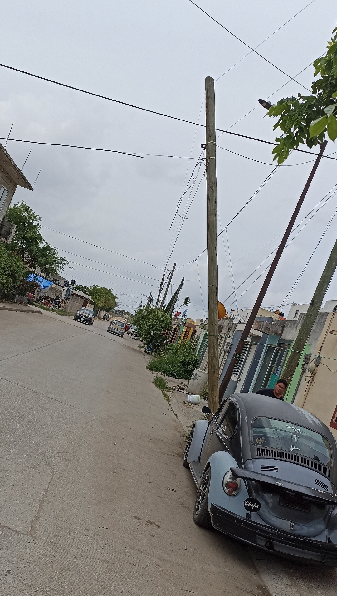 Poste de Telmex pone en riesgo a colonos de Arboledas – LA RED DE ALTAMIRA